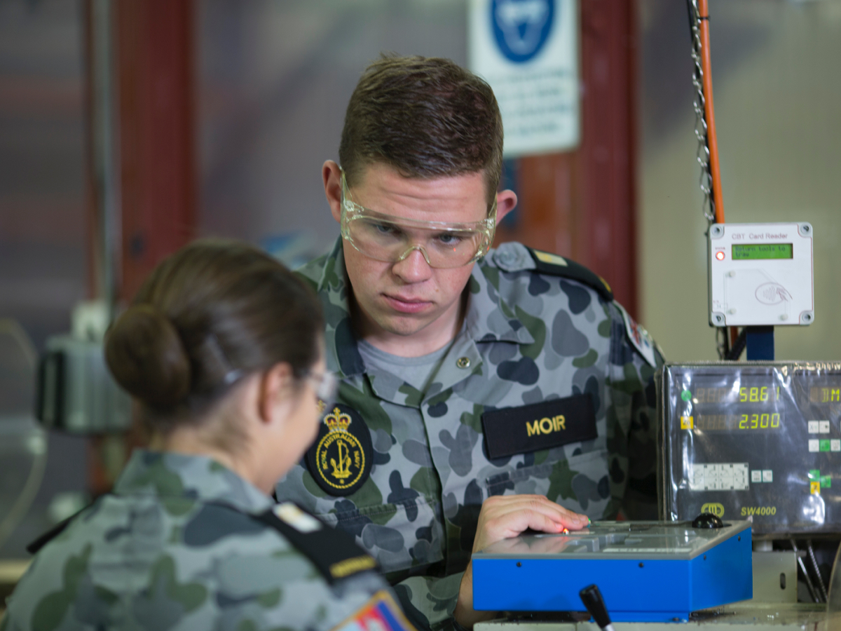 ADF Careers - Electronics Engineer Submariner (ADF Gap Year)