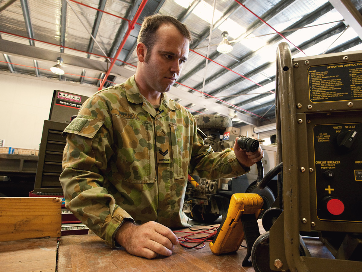 ADF Careers - Electrical Technician