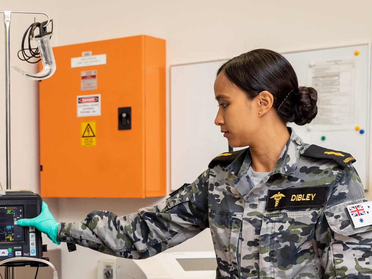 ADF Careers - Medic Submariner