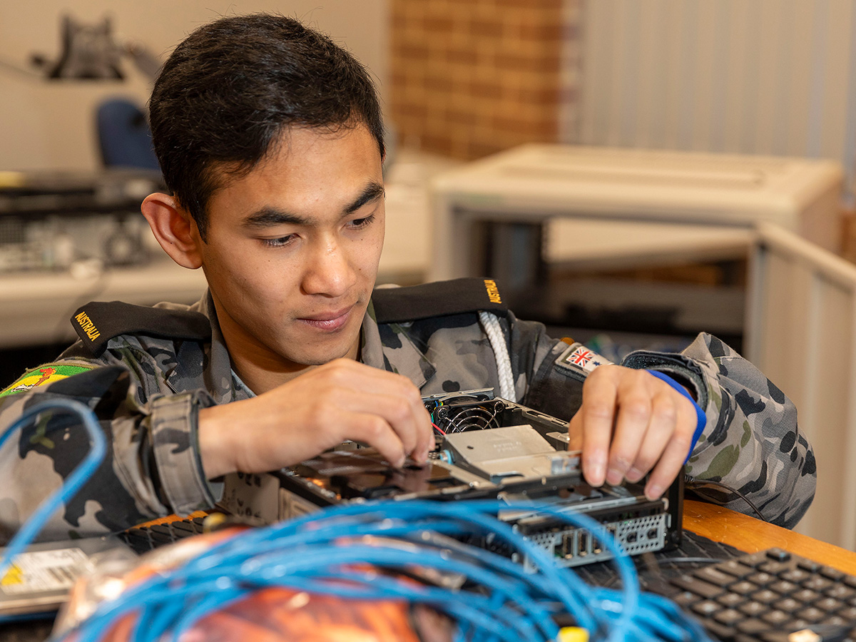 ADF Careers - Cyber Operator